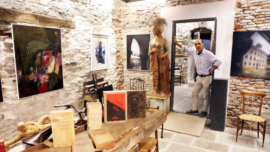 Food tour of the historic center of Chiavari and traditional aperitif